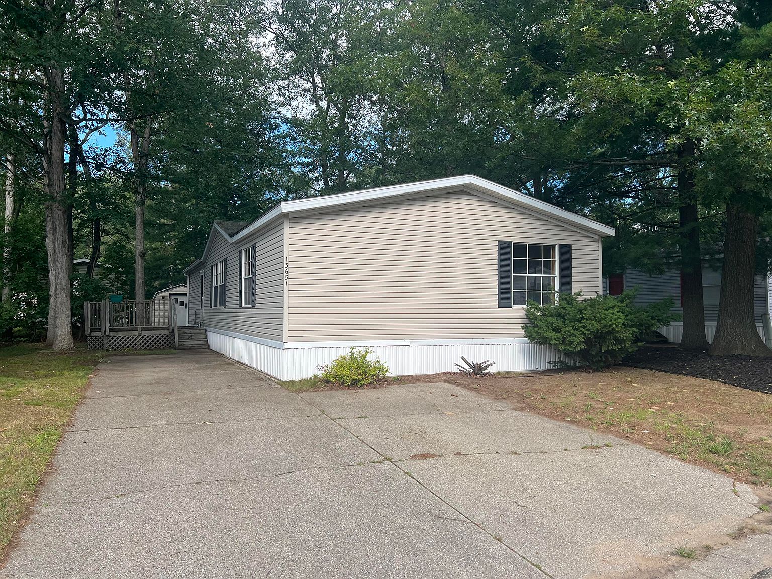 13651 Pinewood Dr, Grand Haven, MI 49417 | Zillow