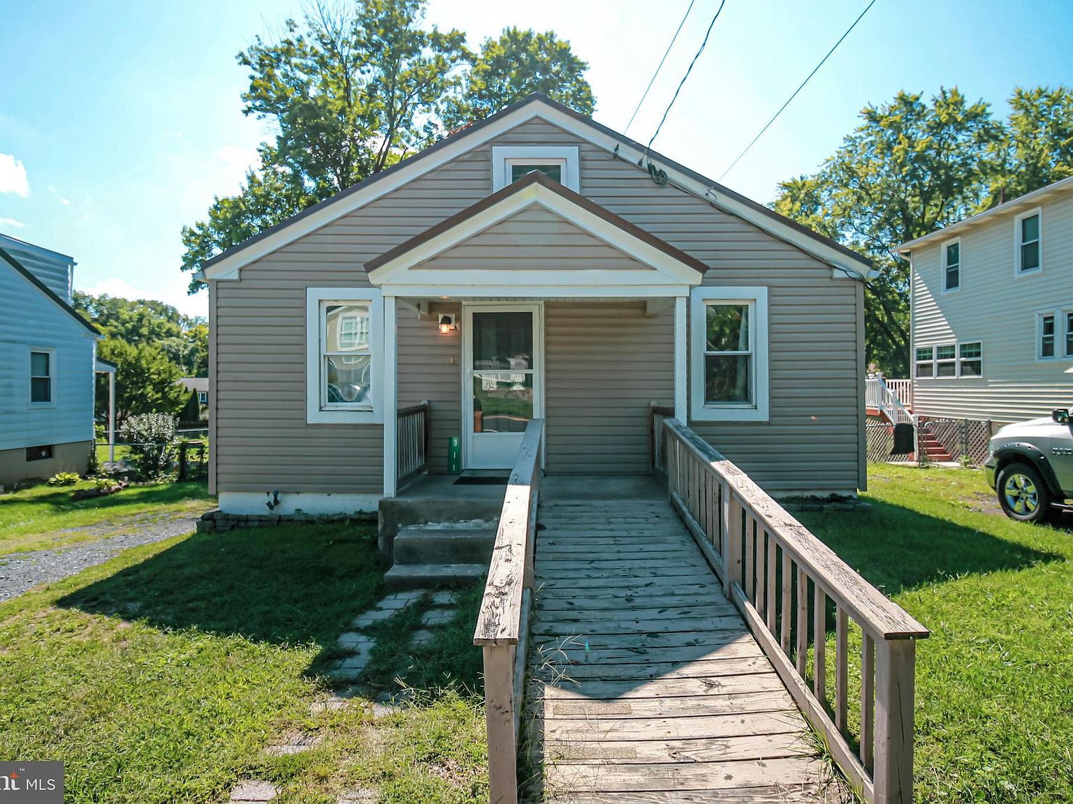 311 Valley St, Enola, PA 17025 | Zillow