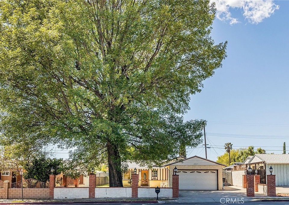 2317 Sycamore Dr, Simi Valley, CA 93065 | Zillow