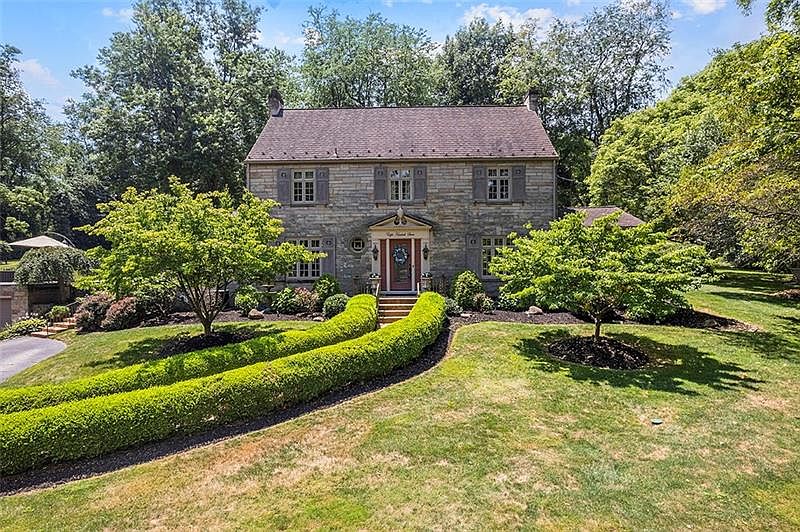 807 E Smithfield St, Greenock, PA 15047 | Zillow