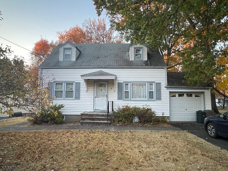 8 Montgomery Rd, Livingston, NJ 07039 | Zillow