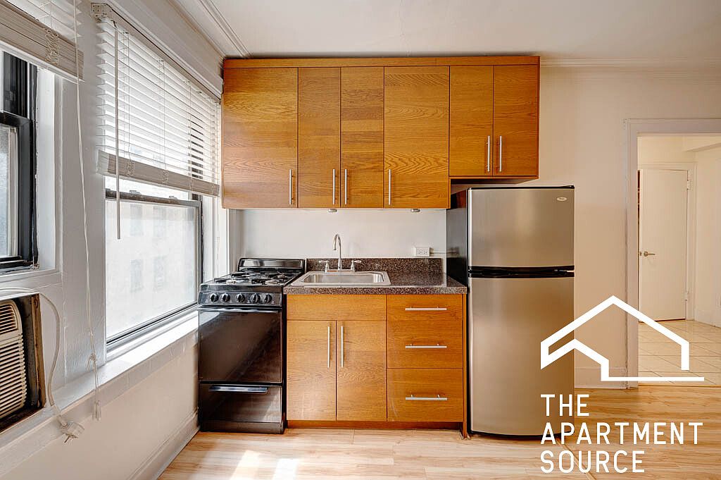 2756 N Pine Grove Ave APT 707, Chicago, IL 60614 | Zillow