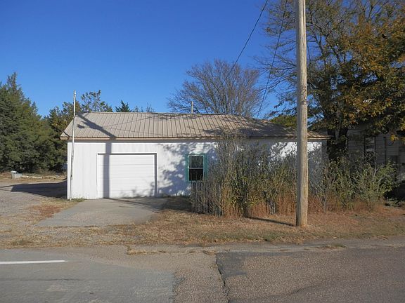 2900 Highway 40, Walker, KS 67671 | MLS #202713 | Zillow