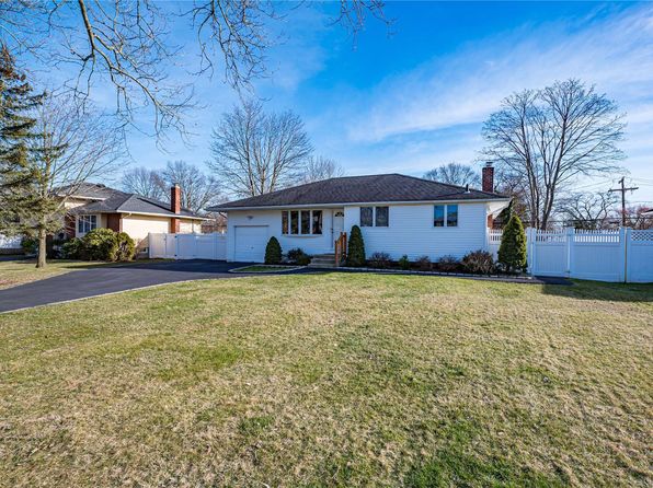 11787 Real Estate - 11787 Homes For Sale | Zillow