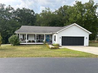 614 Country Club Dr, Franklin, NC 28734 | MLS #26037627 | Zillow