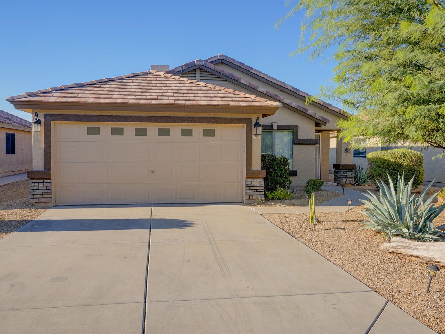 939 E Yuma Ave, Apache Junction, AZ 85119 | Zillow