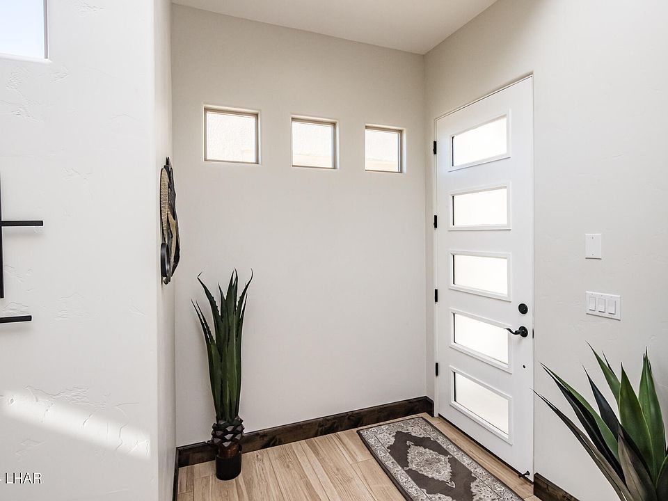 1651 Sailing Hawks Dr UNIT 134, Lake Havasu City, AZ 86404 | Zillow