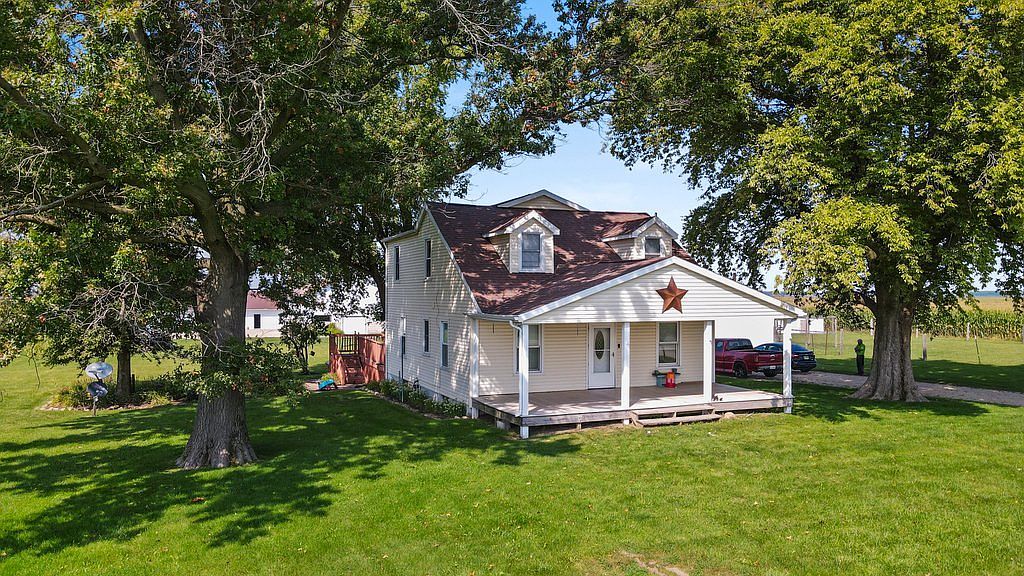 1025 Long Rd, Harmon, IL 61042 | Zillow