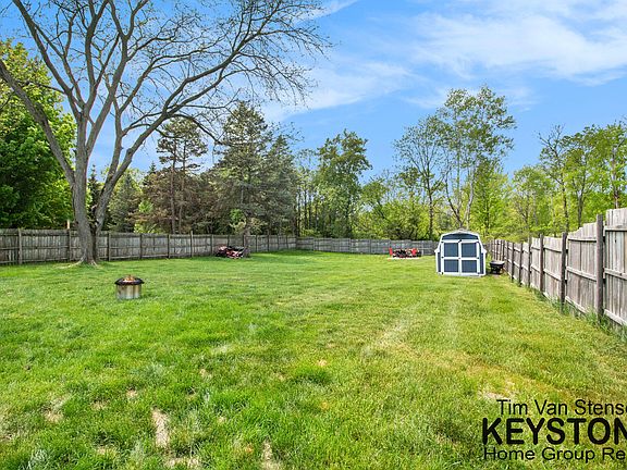 319 Doris St, Sparta, MI 49345 | Zillow