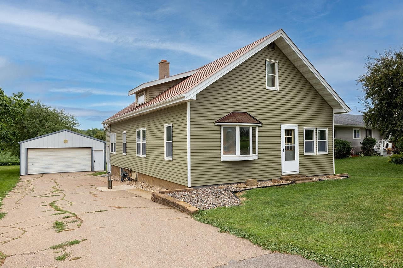 N20542 County Road G, Dodge, WI 54625 | Zillow