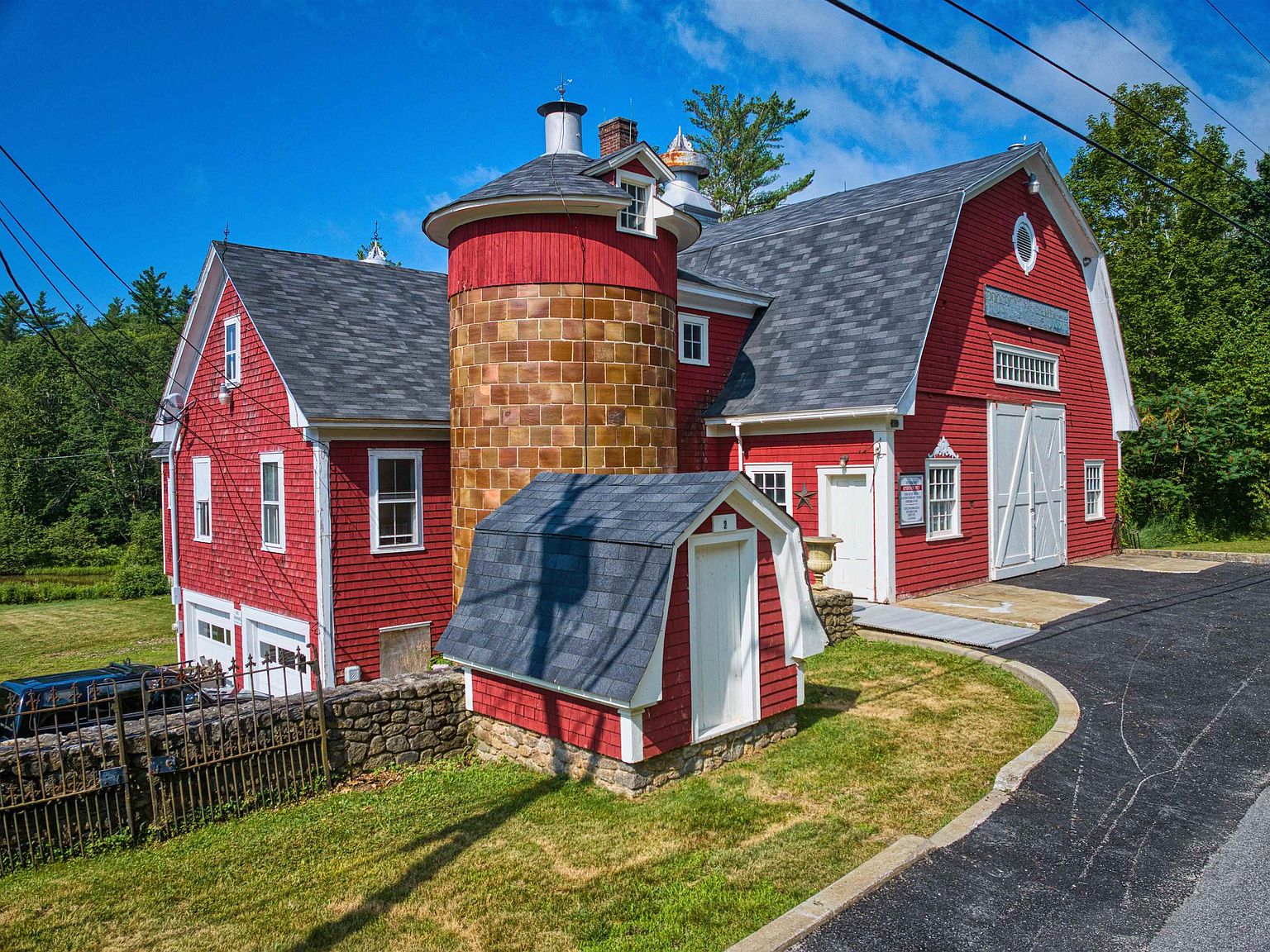 242/247 Prospect Hill Road, Sunapee, NH 03782 | MLS #5053505 | Zillow