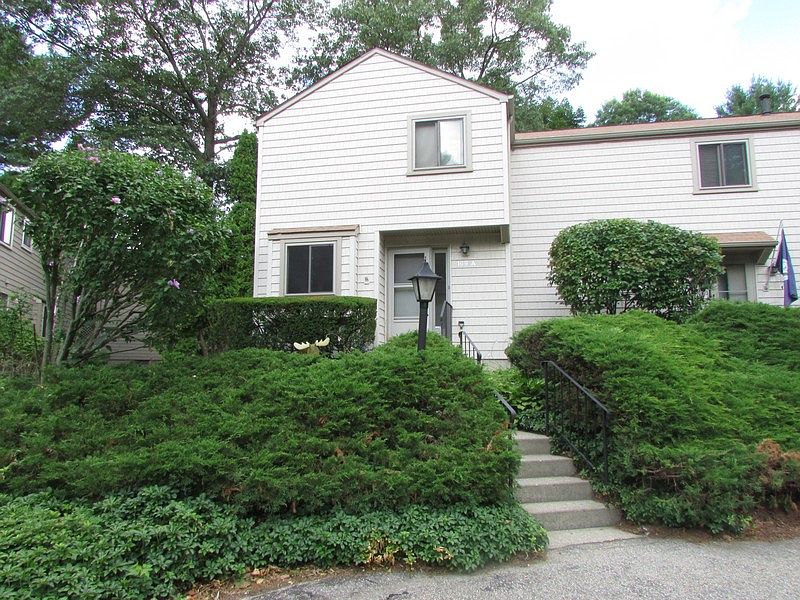 109 Fiddler Green Rd, Stratford, CT 06614 | Zillow