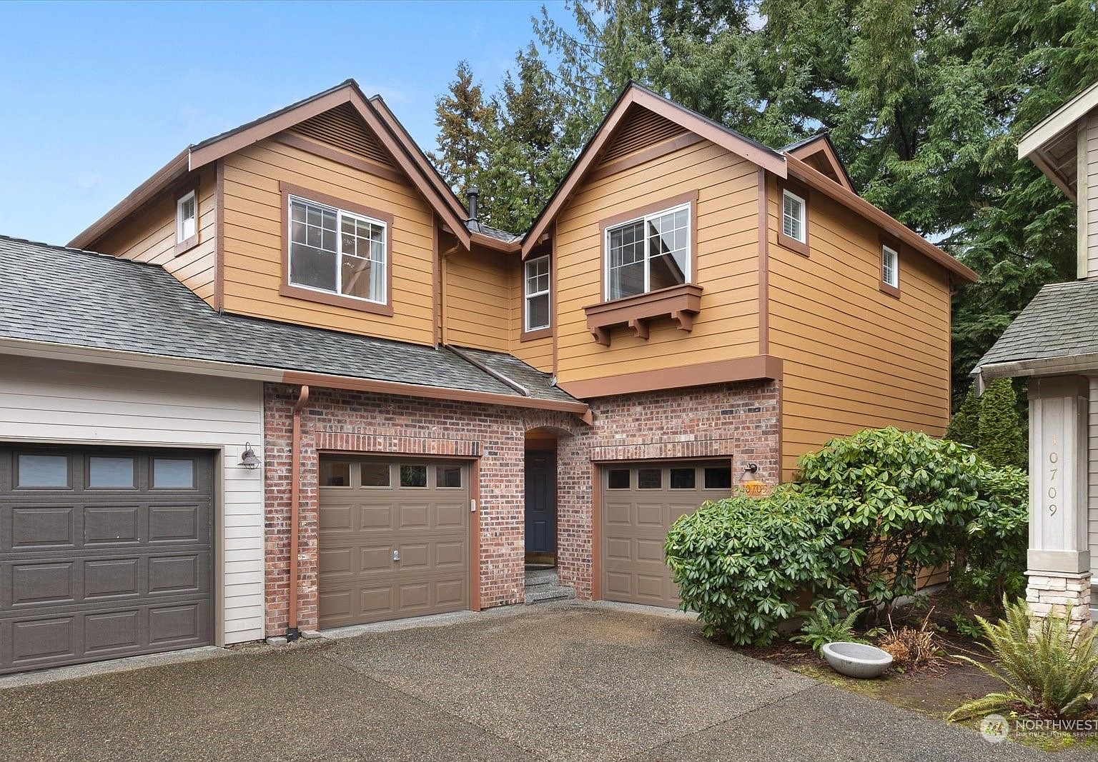 10705 221st Lane NE #2, Redmond, WA 98053 | Zillow