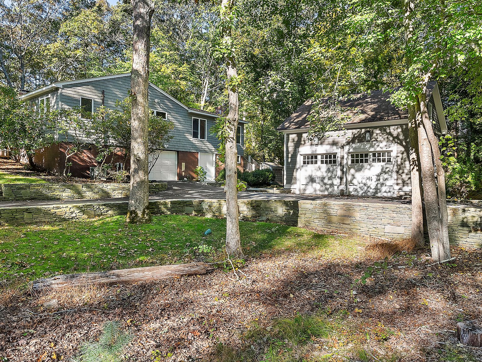 36 Denise St, Sag Harbor, NY 11963 | Zillow