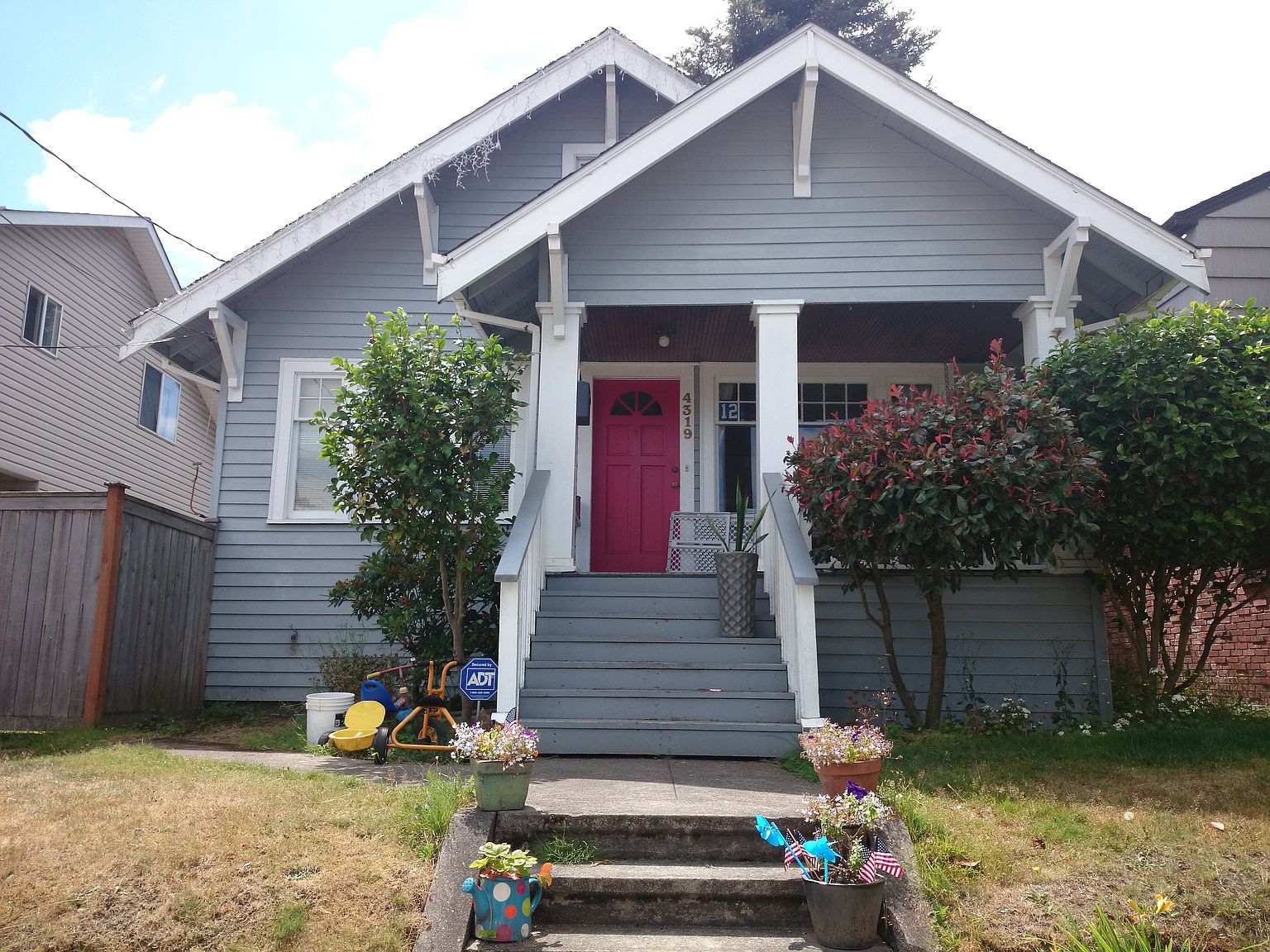 4319 SW Andover St, Seattle, WA 98116 | Zillow