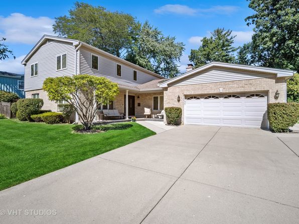 Deerfield IL Real Estate - Deerfield IL Homes For Sale | Zillow