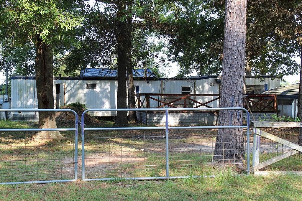 364 William Montgomery Rd, Livingston, TX 77351 | Zillow