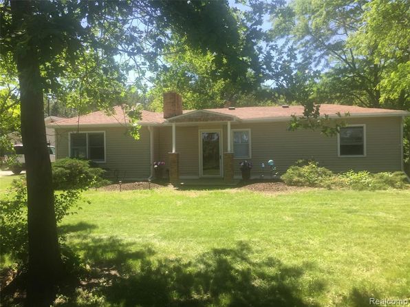 Midland County MI Single Family Homes For Sale - 64 Homes | Zillow