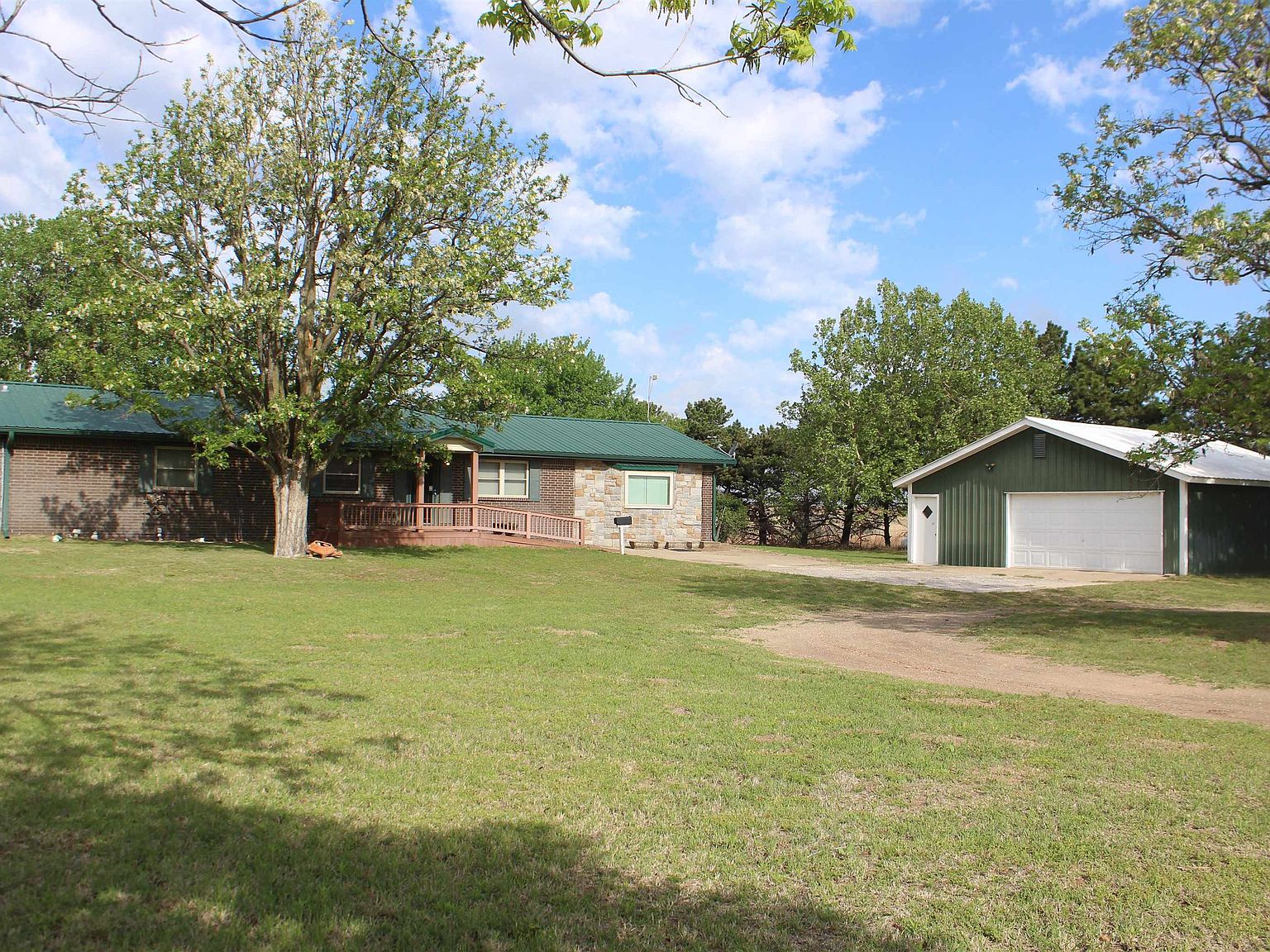 53471 S County Road 202, Sharon, OK 73857 | Zillow