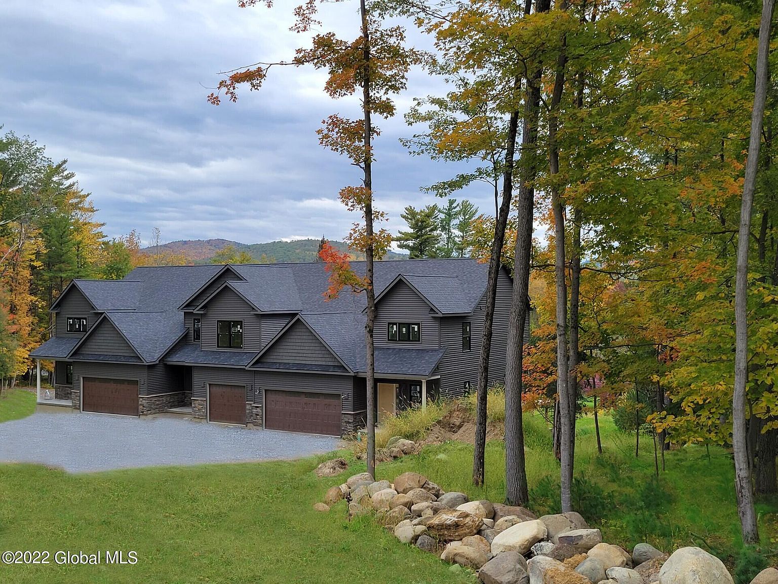 30 Hill Crest Lane #10, Lake George, NY 12845 | Zillow