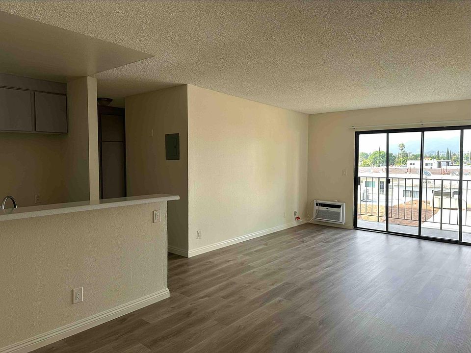 7701 Laurel Canyon Blvd #304, North Hollywood, CA 91605 | Zillow