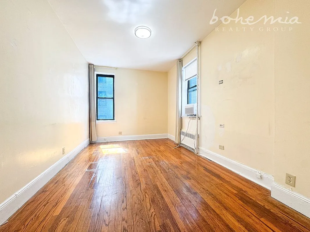 308 West 105th Street #3E in Upper West Side, Manhattan | StreetEasy
