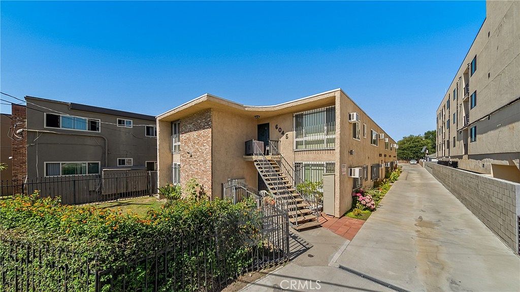 6045 Hazelhurst Pl #7, North Hollywood, CA 91606 | Zillow