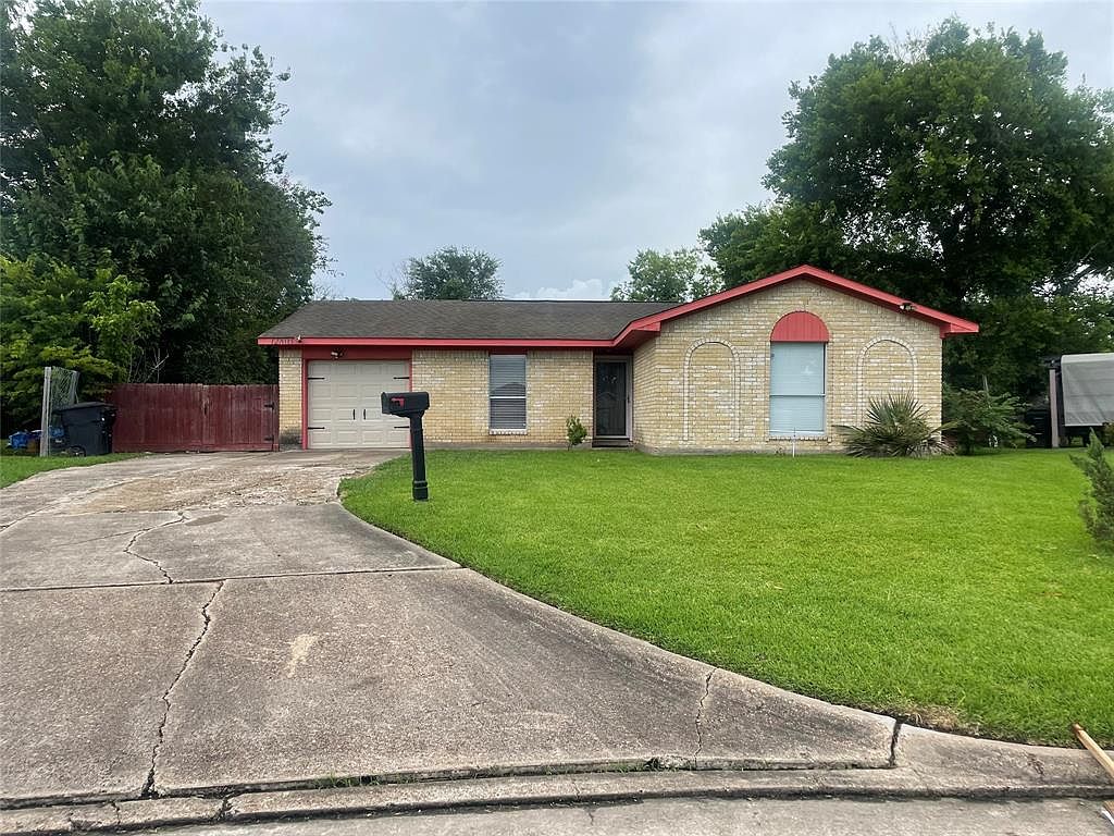 12803 Segrest Dr, Houston, TX 77047 | Zillow