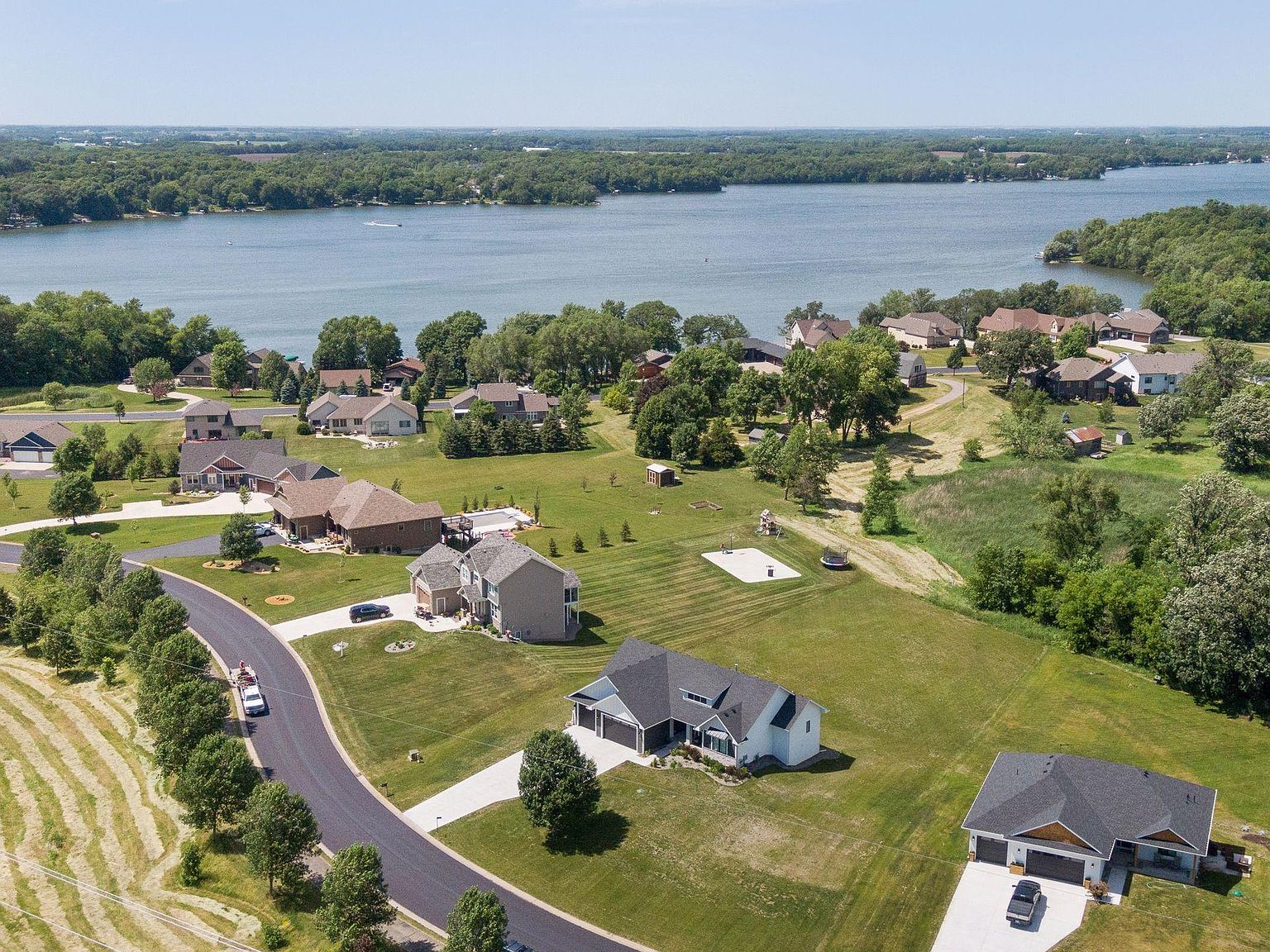 236 Cedar Lake Ct, New Prague, MN 56071 | Zillow