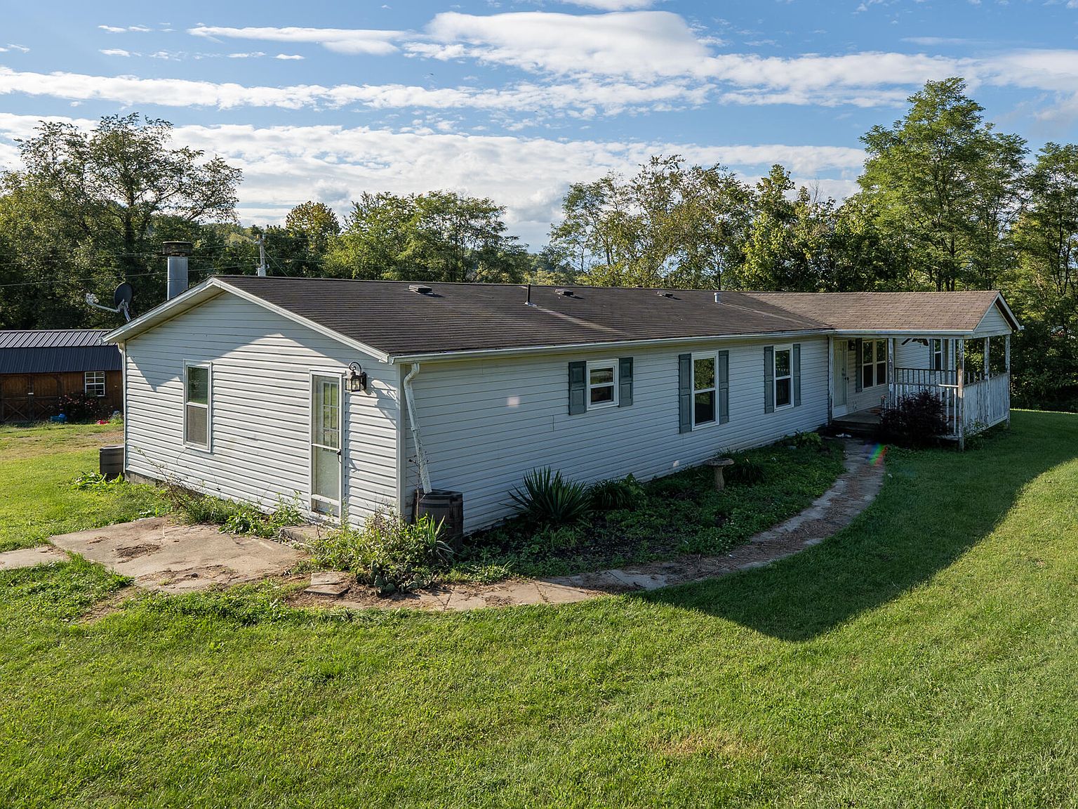 1325 River Rd, Butler, KY 41006 | Zillow