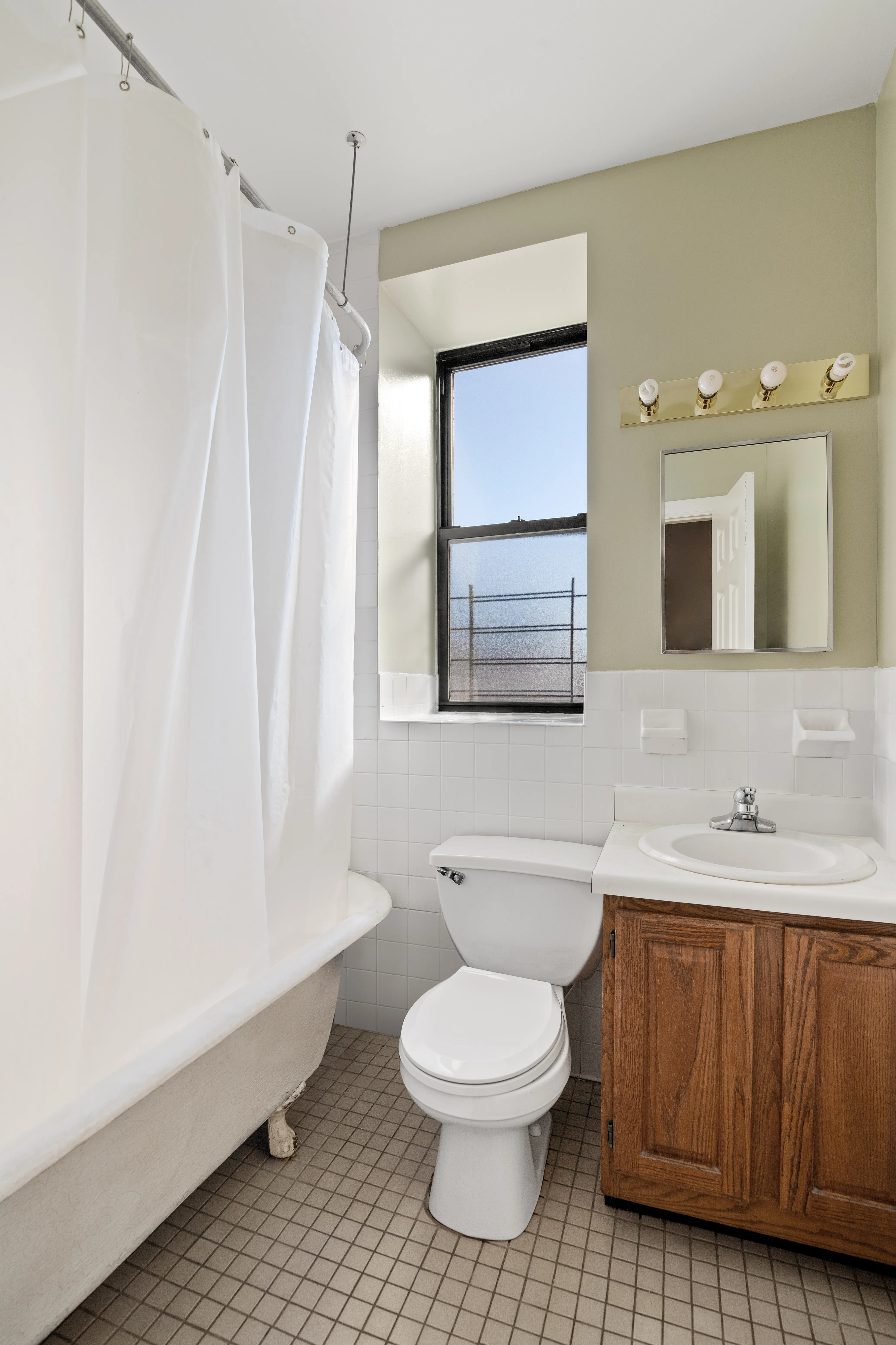 364 West 121st Street #5C in South Harlem, Manhattan | StreetEasy