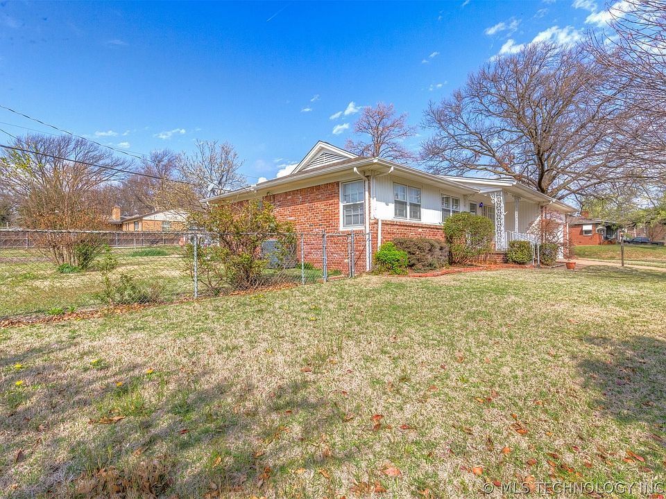 2202 S Maplewood Ave E, Tulsa, OK 74114 | Zillow