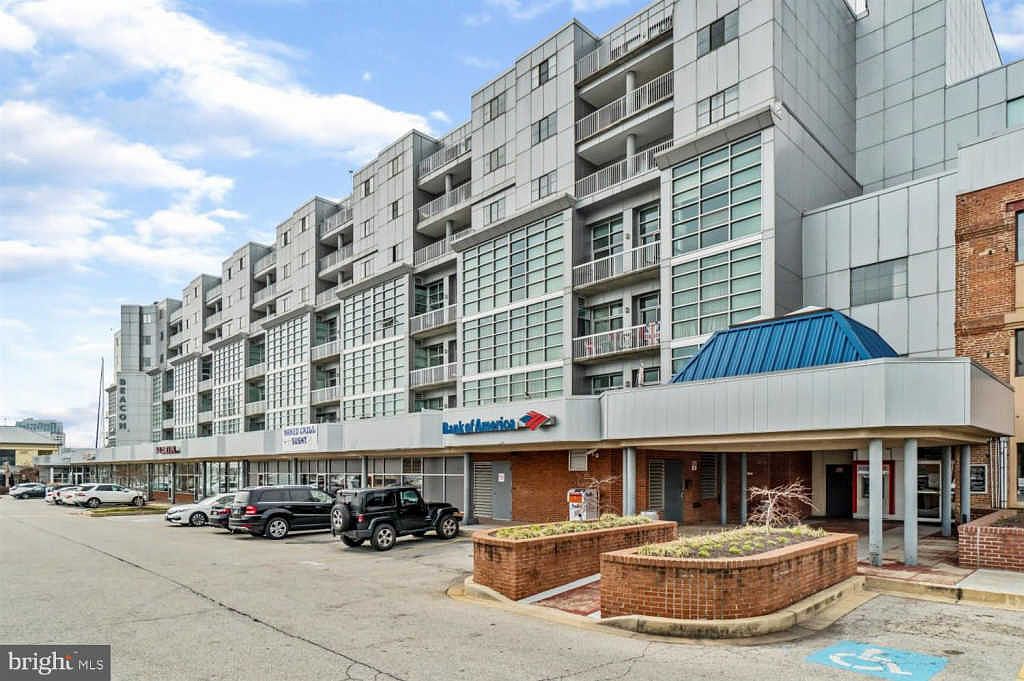 2702 Lighthouse Point E Unit 611, Baltimore, MD 21224 | Zillow