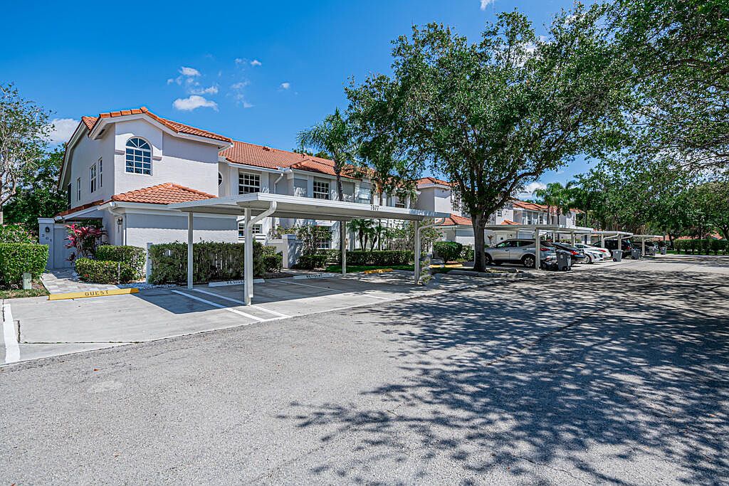7677 Springwater Place #201, Boynton Beach, FL 33437 | Zillow