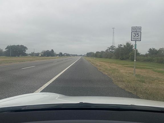 8214 State Highway 35, Angleton, TX 77515 | Zillow