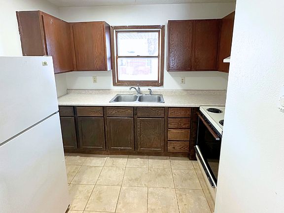 104 1st St #1, Onslow, IA 52321 | Zillow