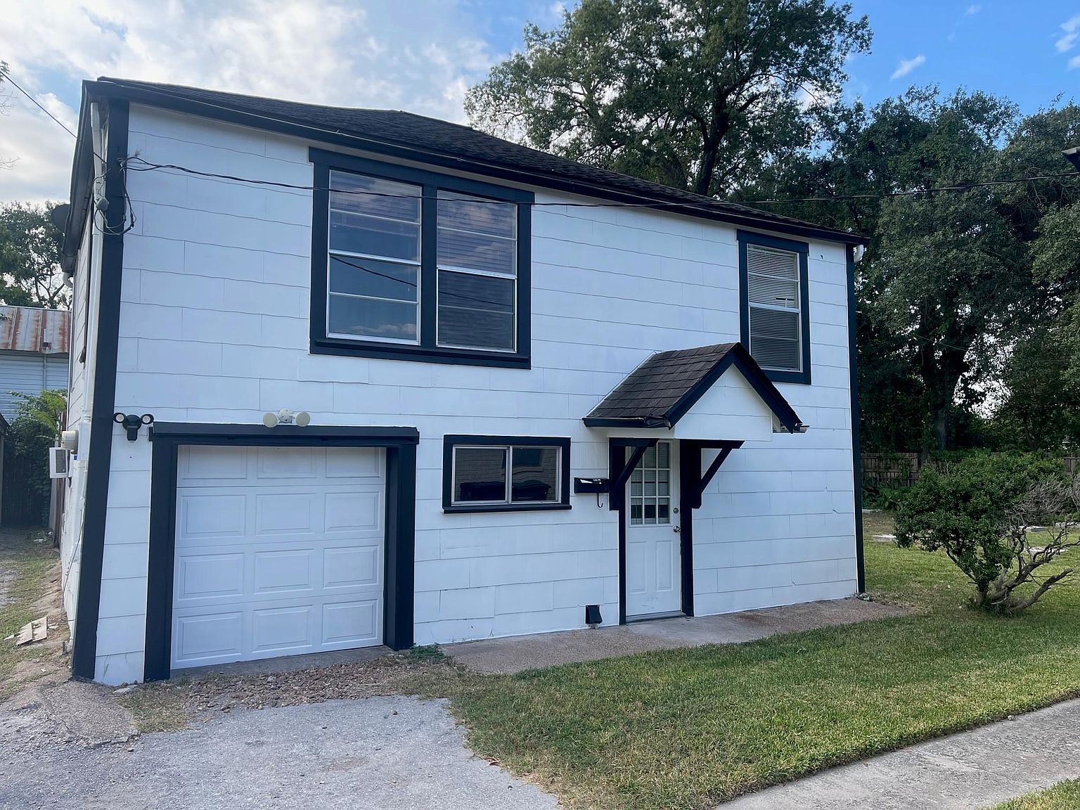 302 Caplin St, Houston, TX 77022 | Zillow