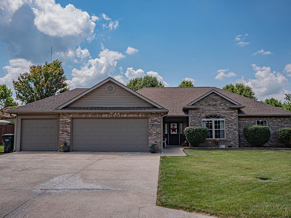 1305 Woodridge Ln, Moberly, MO 65270 | Zillow