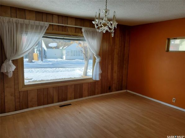 Ponteix SK Real Estate - Ponteix SK Homes For Sale | Zillow