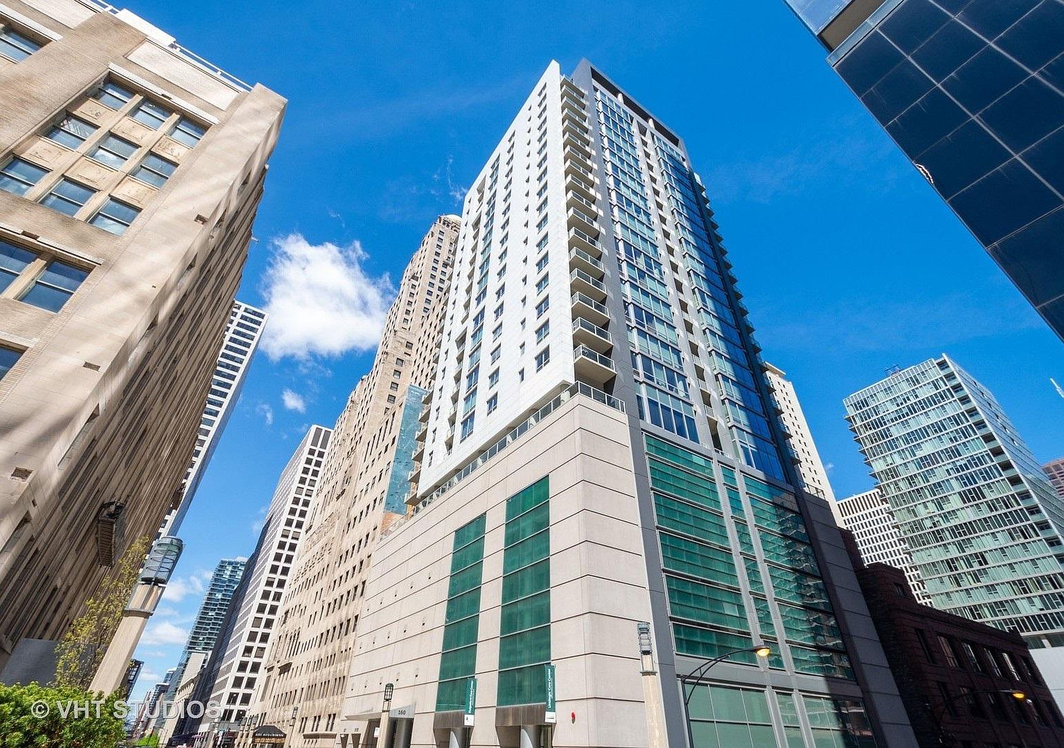 160 E Illinois St APT 1906, Chicago, IL 60611 | Zillow