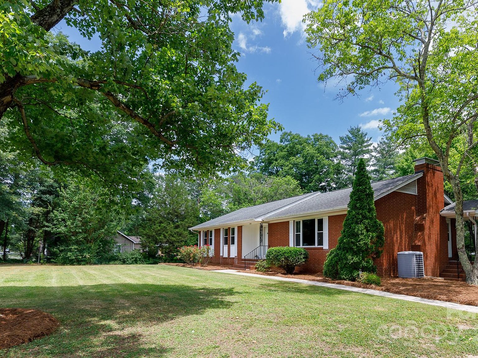 1606 N Main St, Mount Holly, NC 28120 | MLS #4148794 | Zillow