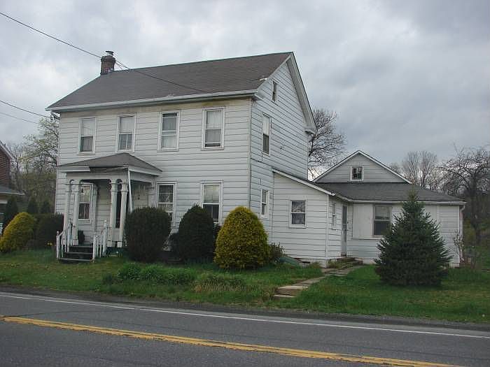 4586 W Mountain View Dr, Walnutport, PA 18088 | Zillow