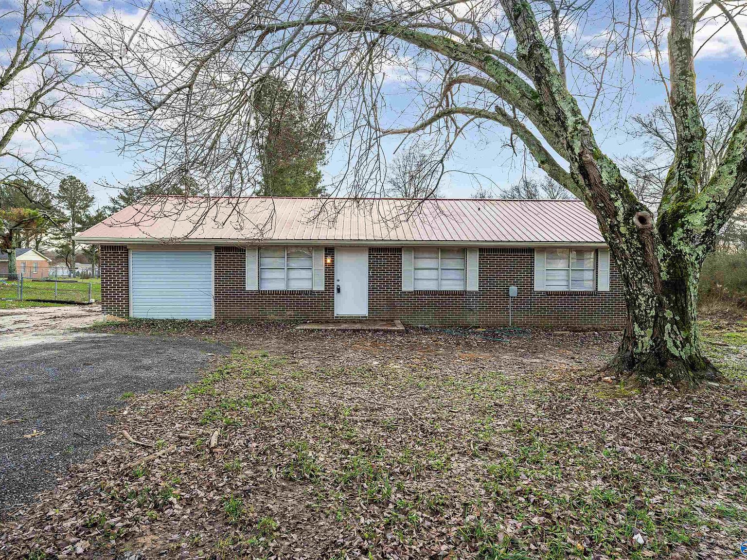 7560 Simpson Point Rd, Grant, AL 35747 | Zillow