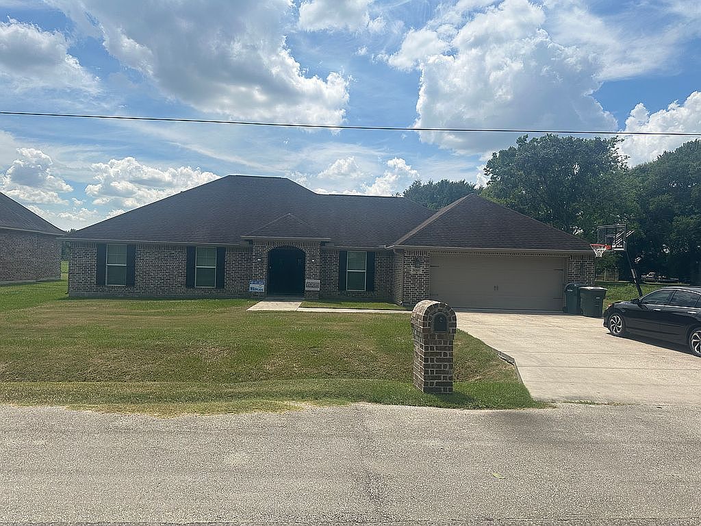 8065 Pevitot Rd, Beaumont, TX 77707 | Zillow