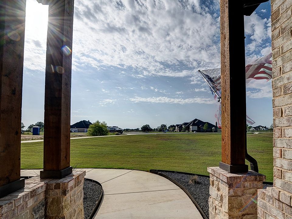 235 Proctor Ln, Decatur, TX 76234 | Zillow