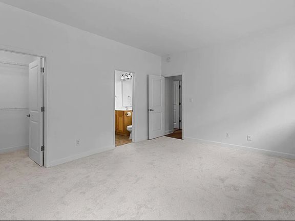 5330 Pershing Ave, Saint Louis, MO 63112 | Zillow