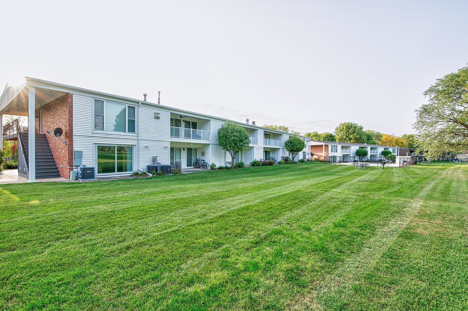 1700 Country Club Dr UNIT 101, Okoboji, IA 51355 | MLS #231129 | Zillow