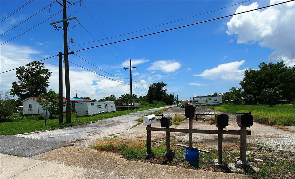 220 Perry Ln, Buras, LA 70041 | Zillow 220 Perry Ln, Buras, LA 70041 | Zillow