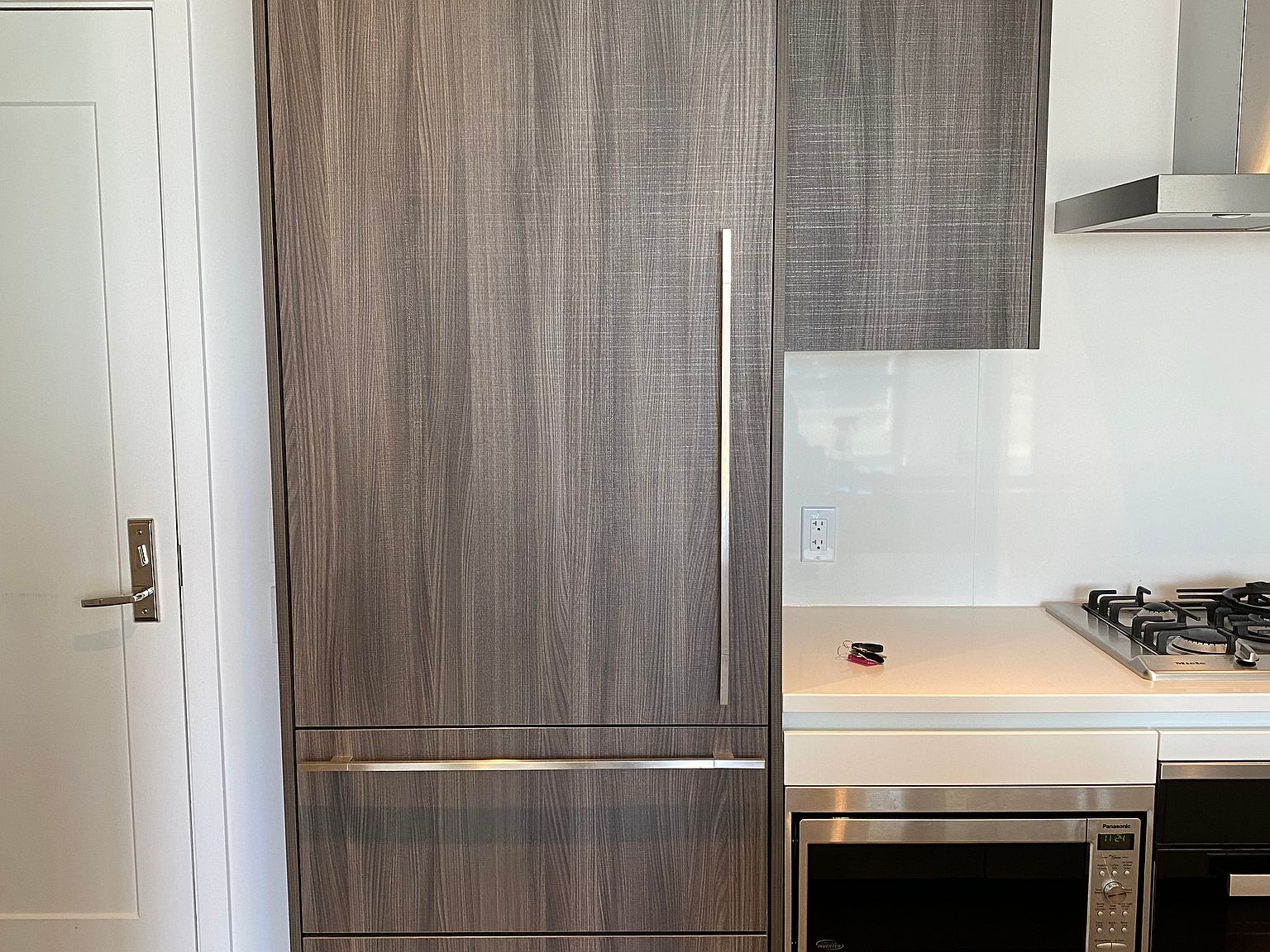 8133 Cook Rd #913, Richmond, BC V6Y 1T9 | Zillow