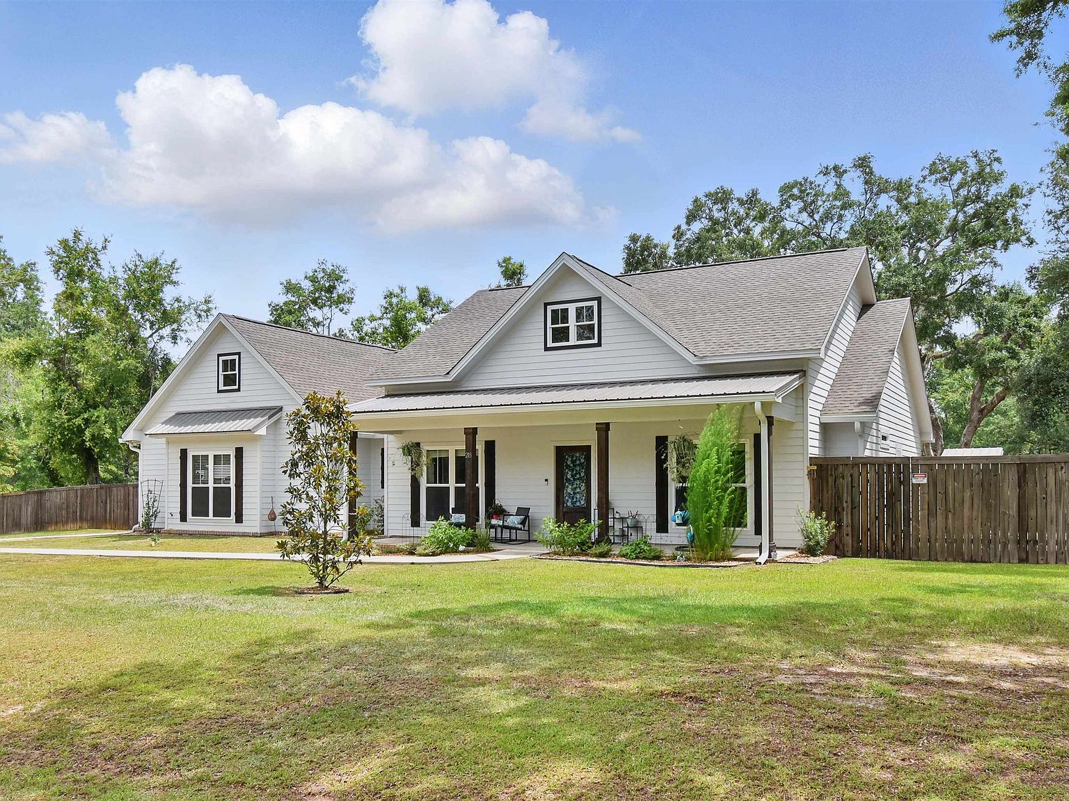 218 NE Oakwood Way, Pinetta, FL 32350 | MLS #387028 | Zillow